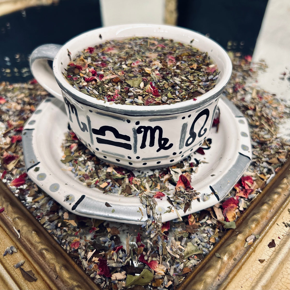 Full Moon Herbal Tea | Hart & Horn